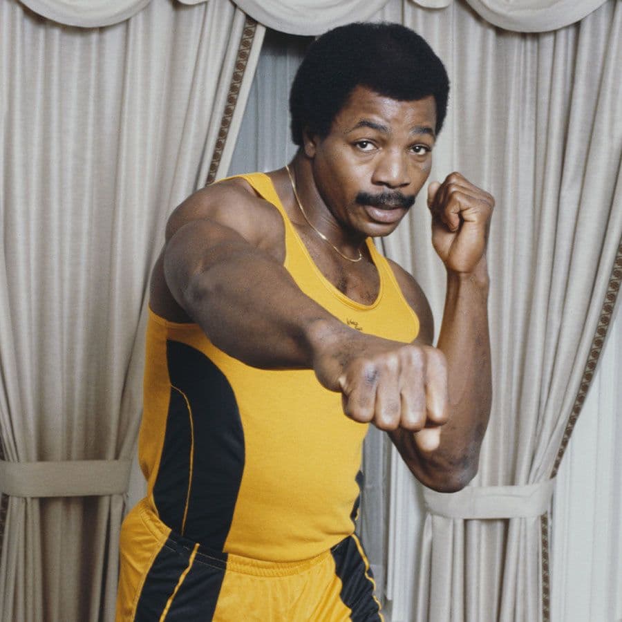 Carl Weathers, Who Played Apollo Creed Opposite Rocky, Dead at 76 - Zoomer